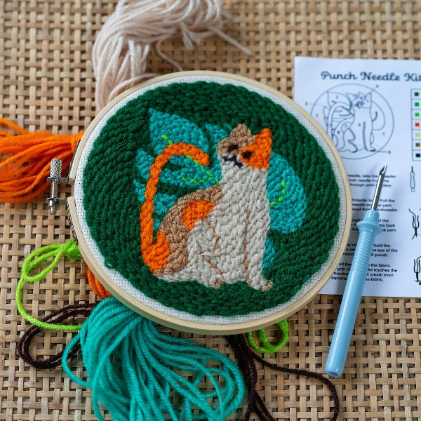 Cat Punch Needle Kit | Kikkerland | The Gifted Type